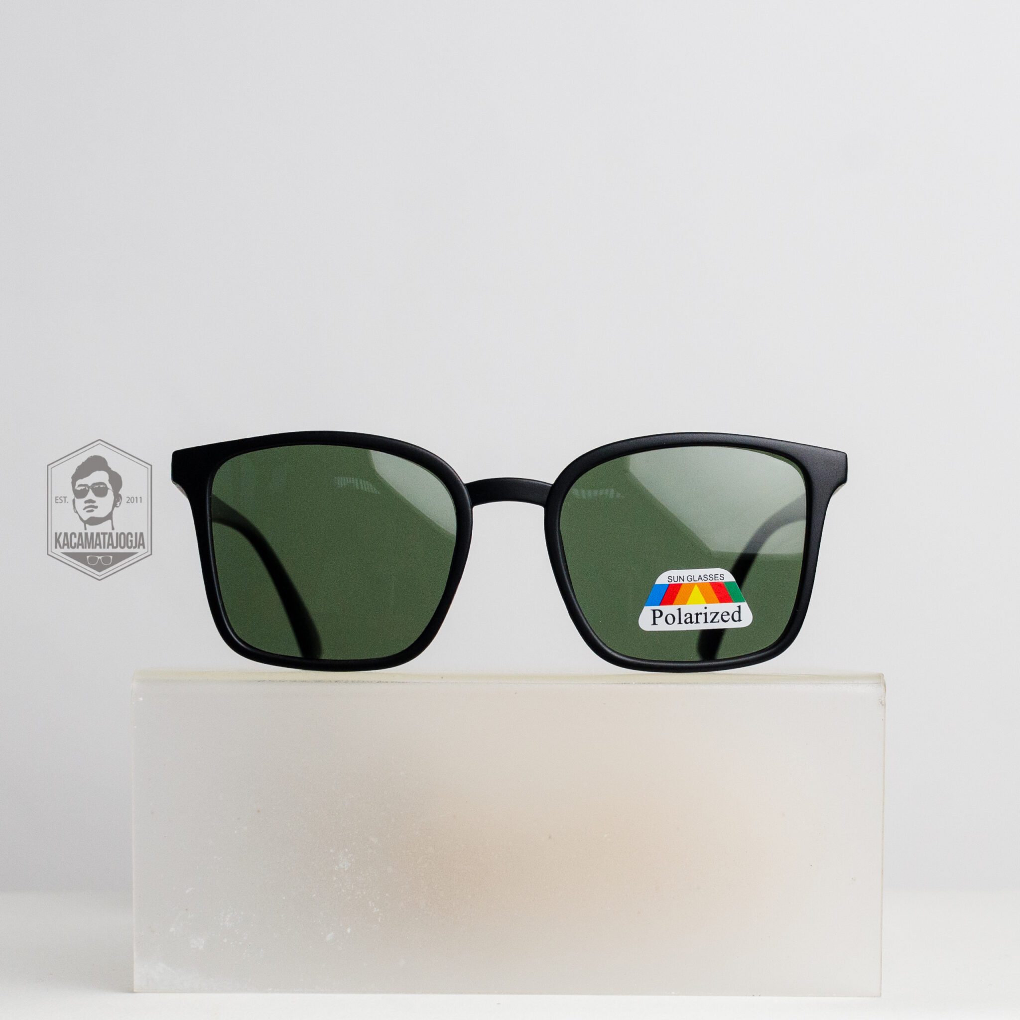 Apa Itu Kacamata Polarized & Fungsinya? | Kacamata Jogja
